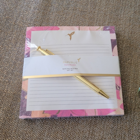 Papyrus | Office | Papyrus Pink And Gold Note Pad With Pen Gift Set ...